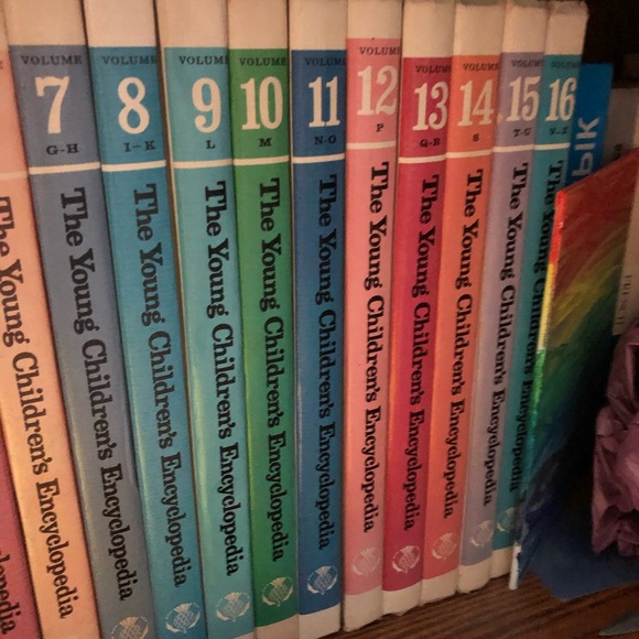 britannika | Other | Copy The Young Childrens Encyclopedia Complete Set ...